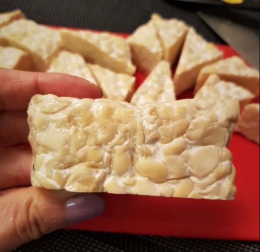 Crispy, Baked Peanut Sauce Tempeh - Pur Weight Loss
